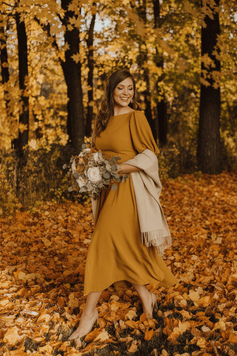 15 Cozy Fall Wedding Guest Dress Ideas Inspired by Autumn Colors ...